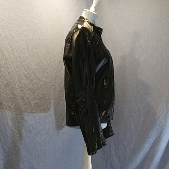 Wilsons Leather | Jackets & Coats | M Julian Vintage 0 Leather ...